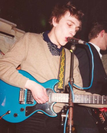 Inspiration：《A SCENE IN BETWEEN》80年代英國樂團的穿衣風格 - POLYSH