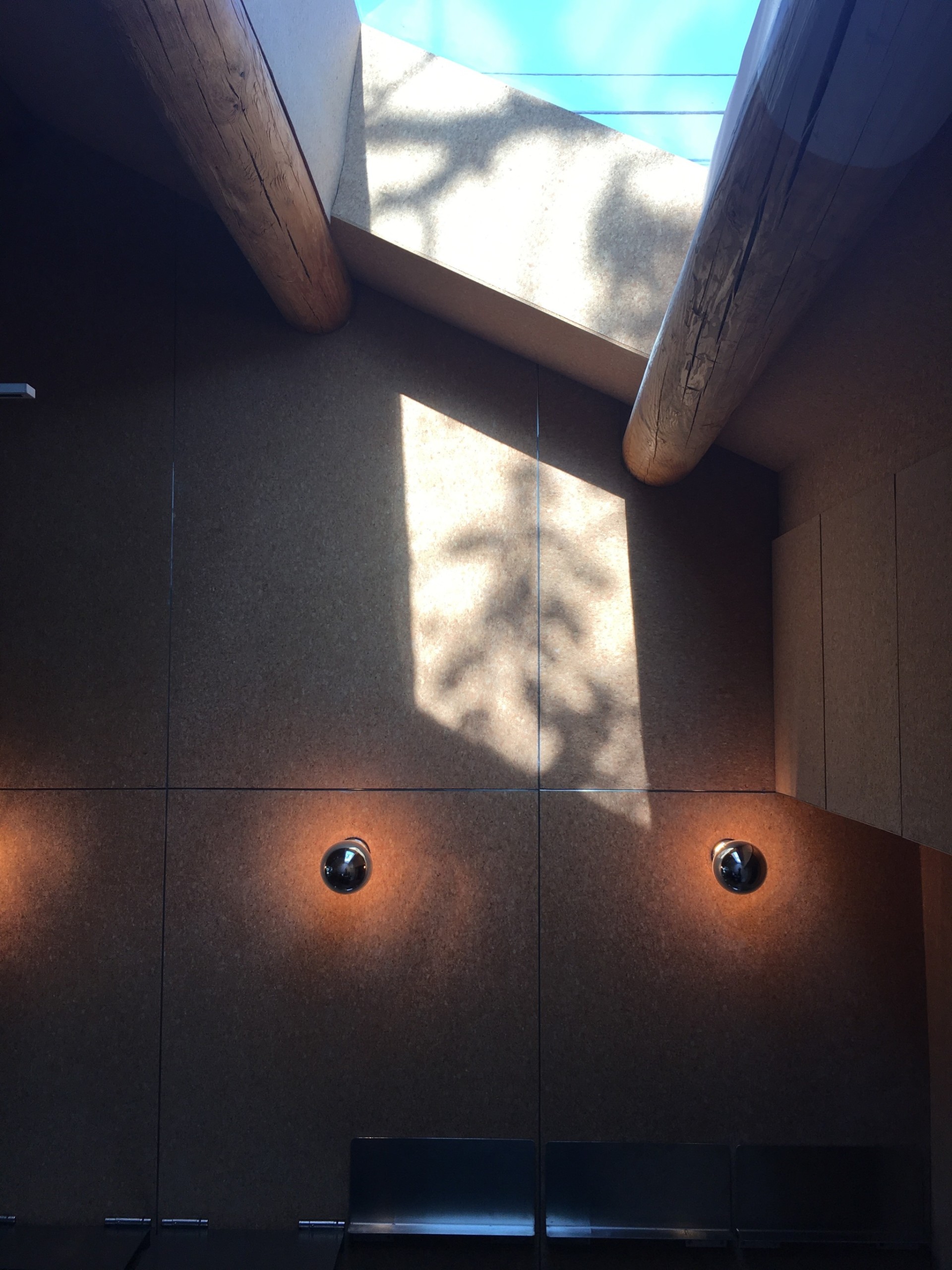 北京胡同別有洞天的「大小」：Big Small Coffee + B&B - POLYSH