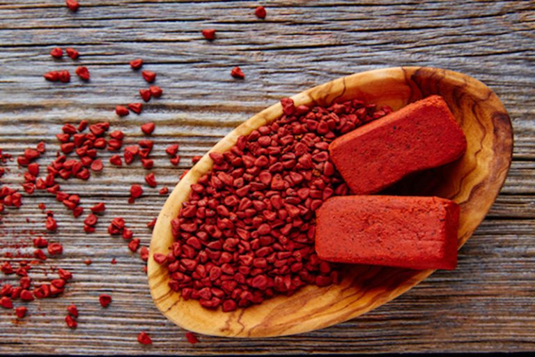 將世間的珍奇顏料都蒐藏盡！哈佛大學博物館收藏的 The Forbes Pigment Collection - POLYSH