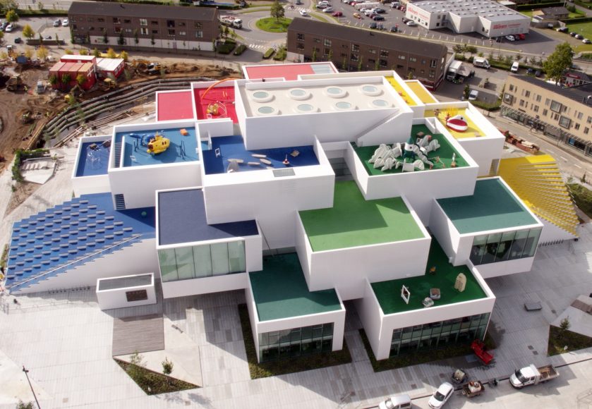 巨大積木堆疊而起的驚奇樂園：丹麥樂高博物館 LEGO HOUSE - POLYSH