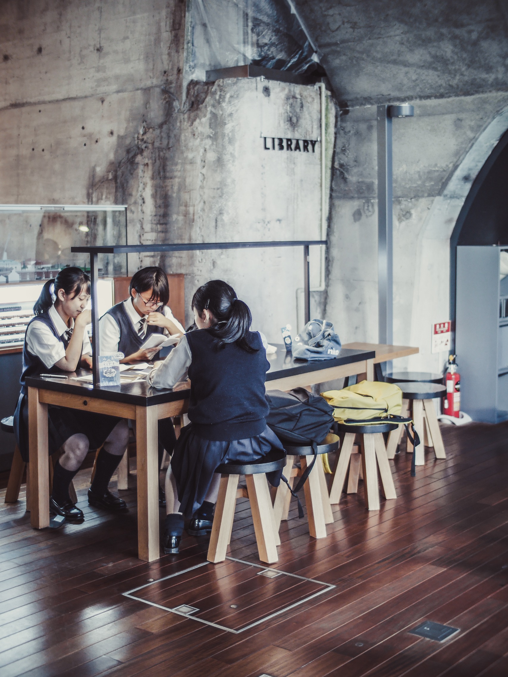 這一站，從明治年代發車：漫步舊時火車鐵橋，撿拾生活韶光，東京 mAAch ecute - POLYSH