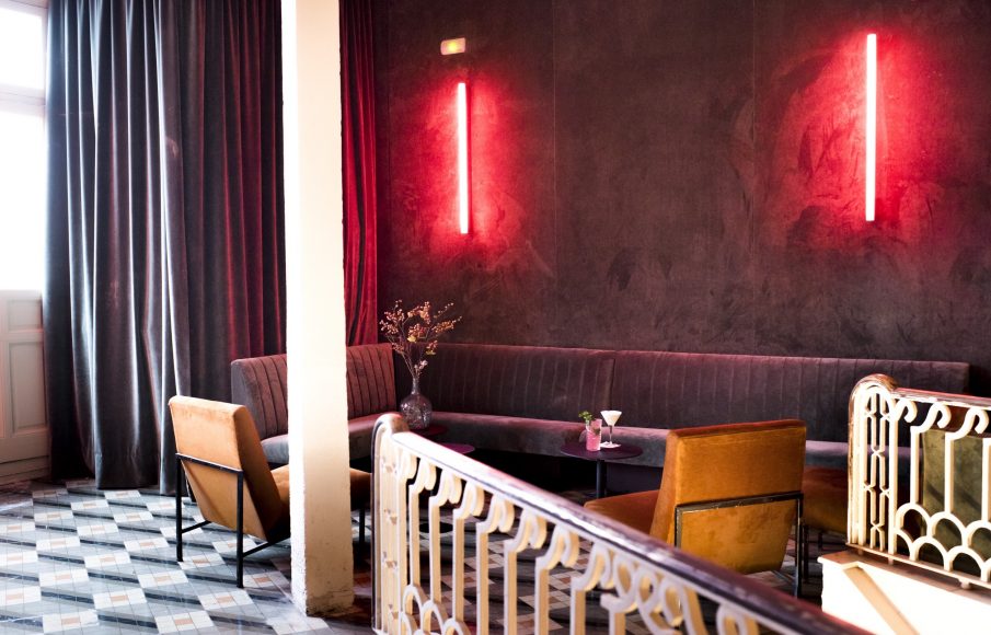 前情色電影院的藝文蛻變：馬德里 Sala Equis，從聚焦情色到放映生活新視野 - POLYSH