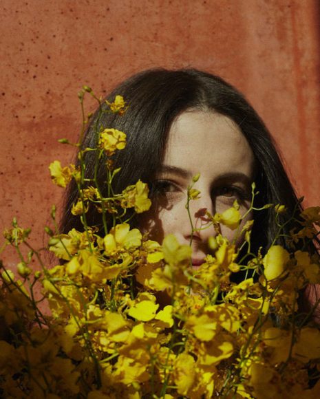 以英國文學《秘密花園》主角之名，她用花朵獻給柏林狂野與浪漫：花藝師 Ruby Barber - POLYSH